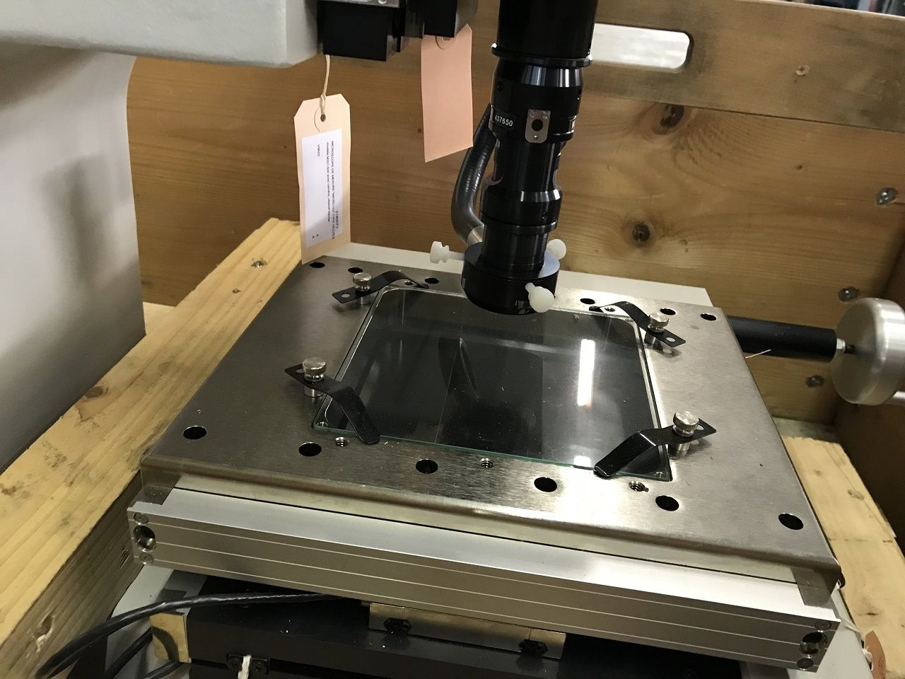 MICROSCOPE DE MESURE MICRO-VU TYPE VECTOR – Scemama