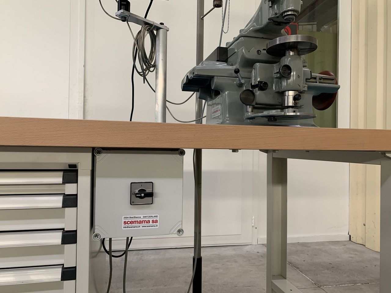 MACHINE A POINTER ET A MESURER HAUSER TYPE M-1 – Scemama