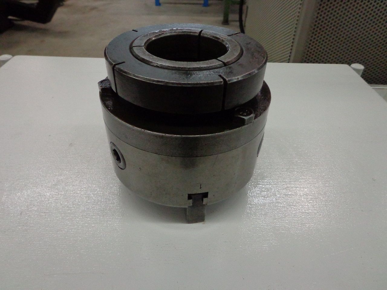 MANDRIN A 3 MORS TYPE 160 MM – Scemama